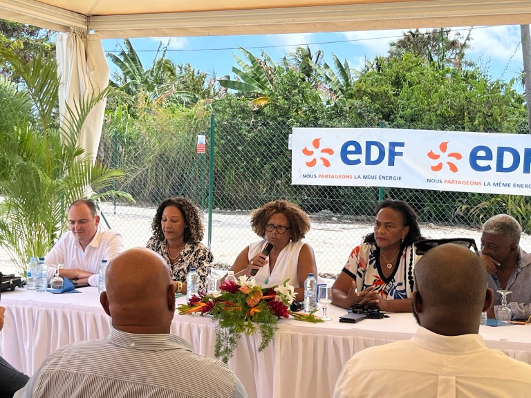 Sécurisation du réseau électrique de Marie-Galante : visite du chantier d’enfouissement de ...